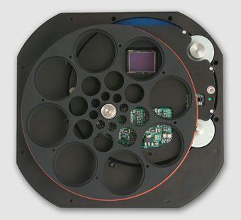 QSI 683wsg-8 Mono CCD Camera - Mechanical Shutter, 8-Position Filter ...